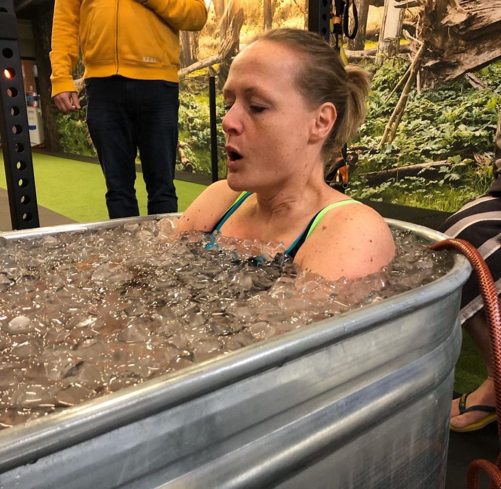 Waarom ga je in een ijsbad zitten? - Mindful Motion Studio